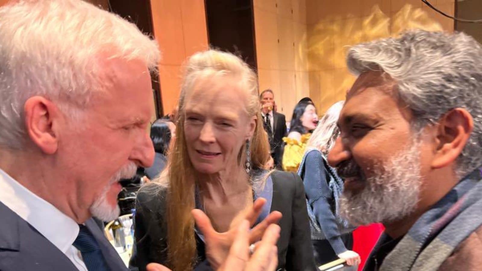 RRR: James Cameron Offers To Meet SS Rajamouli If He Wants To Make ...