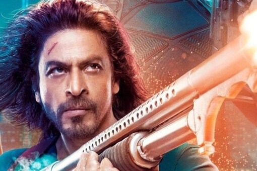 Shah Rukh Khan Breaks Silence On Pathaan Breaking Box Office Records, Says 'Lagta Hai Ab Gaon...'