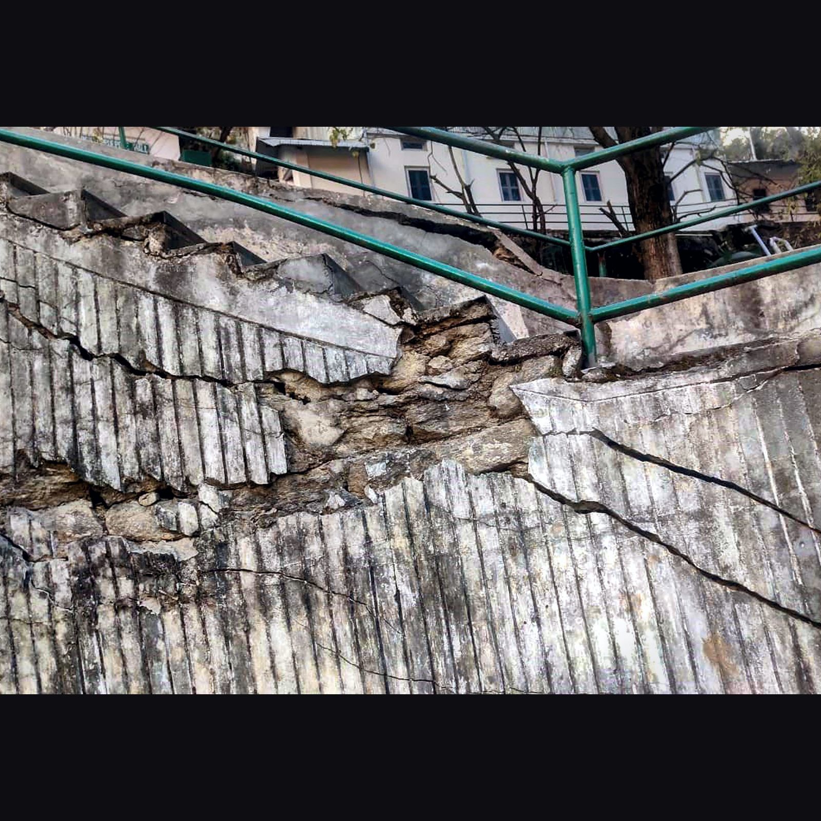 Joshimath Was Walking on Thin Ice. Then Water Came and Sank the Town ...