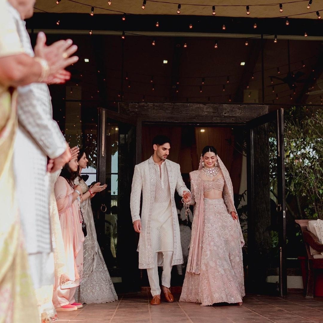 KL Rahul-Athiya Shetty Wedding Pictures: Couple Rumoured to Have Received Gifts Worth Crores ...