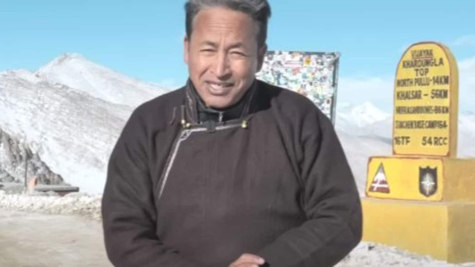 Ladakh Man Who Inspired 3 Idiots Character Set For Climate Fast At -20 ...