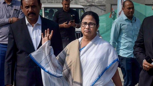 Allegations Against Amartya Sen Grabbing Visva-Bharati Land 'Baseless', Says Mamata Banerjee ...