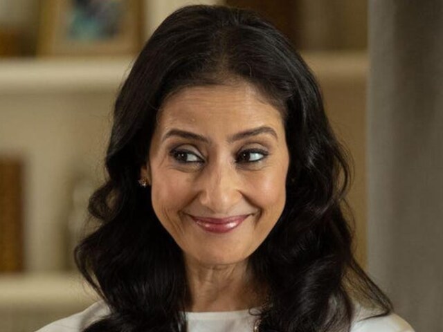 Manisha Koirala Opens Up on Ageism in Bollywood; Says, She Doesn’t ...
