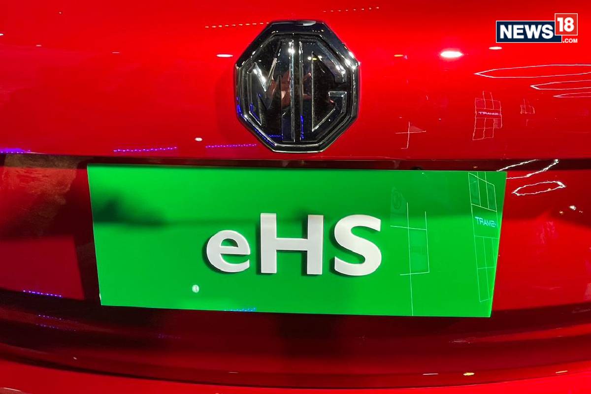 Mg Ehs Plug In Hybrid Electric Suv In Pics See Design Interior Features And More News18