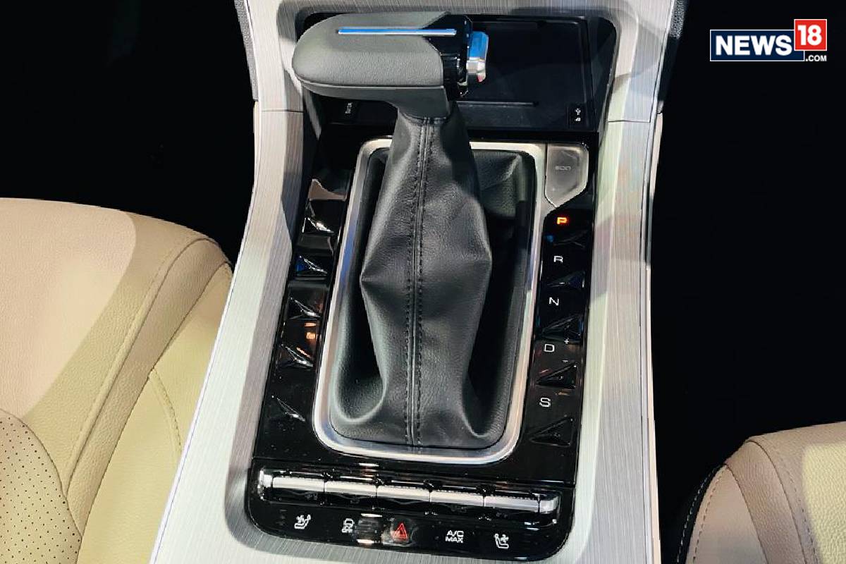 2023 MG Hector Facelift in Pics: See Design, Features, Interior and ...