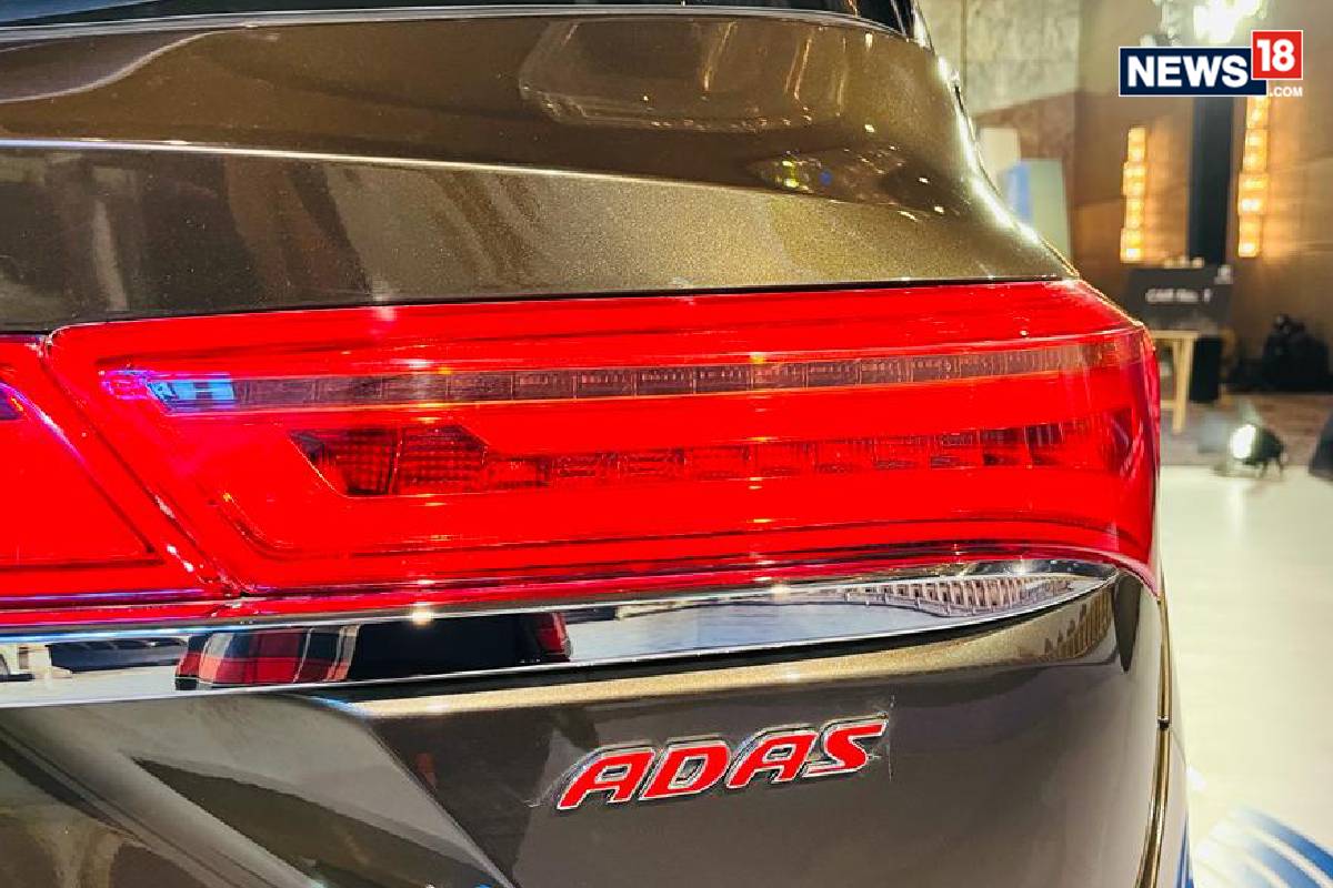 2023 MG Hector Facelift in Pics: See Design, Features, Interior and ...