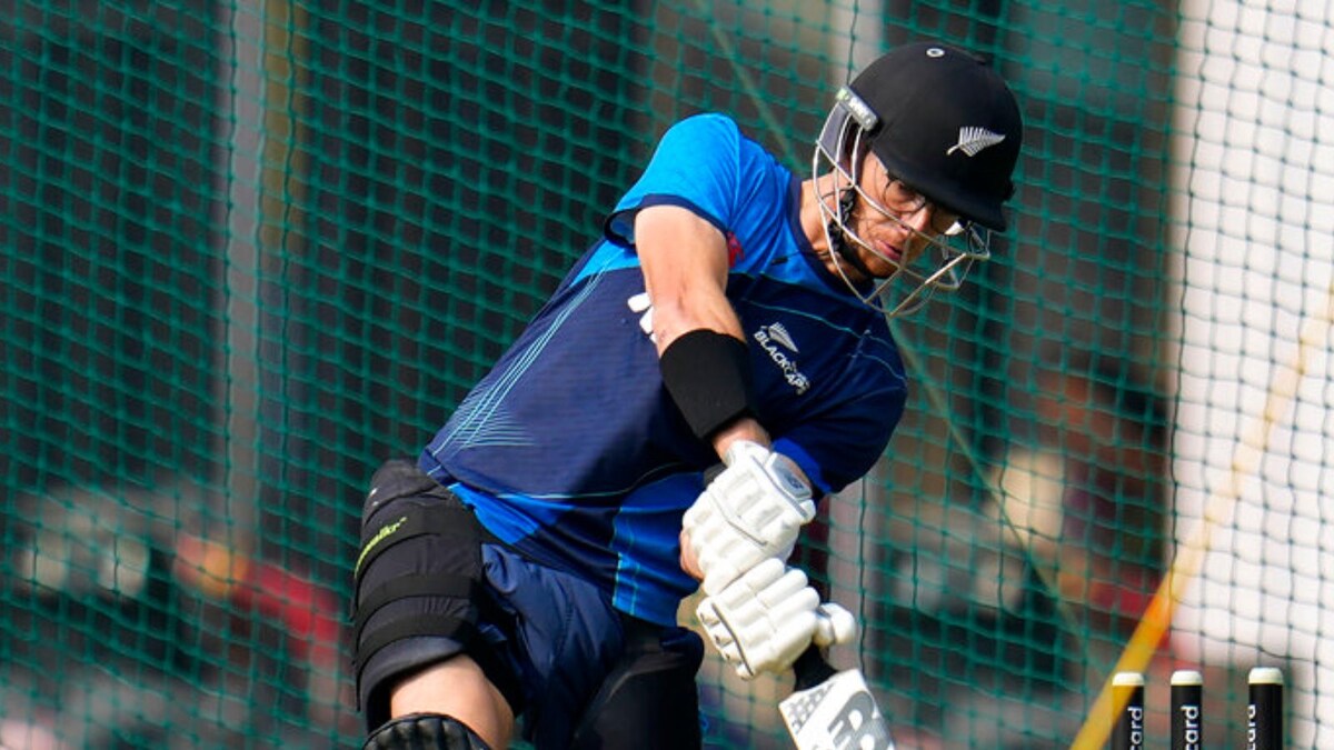 'Calm And Very Level-headed': Mitchell Santner Says He's Similar to CSK ...