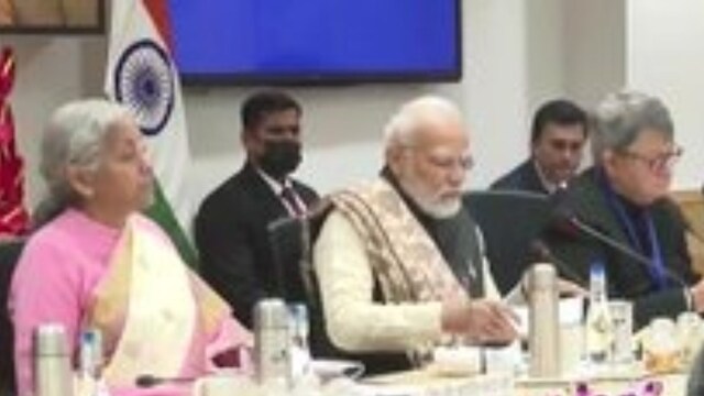 LIVE: After Ganga Vilas Launch, PM Modi Holds Pre-budget Meet with Economists; Will Virtually ...