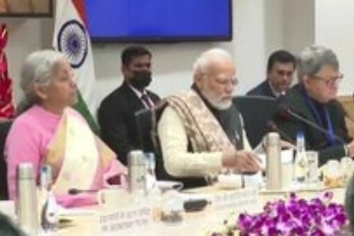 LIVE: After Ganga Vilas Launch, PM Modi Holds Pre-budget Meet with Economists; Will Virtually ...