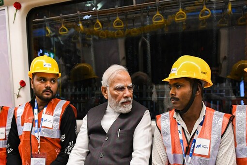 PM Modi Inaugurates Mumbai Metro Lines, Says 'New India' Has Courage to ...
