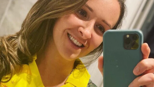 England Women Cricketer And CSK Fan Unhappy After Major Decision Over ...
