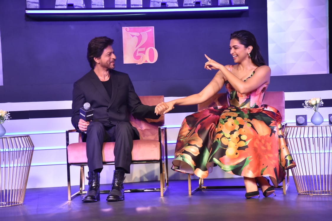 Pathaan Press Conference: Shah Rukh Khan, John Abraham, Deepika Padukone And Siddharth Anand ...