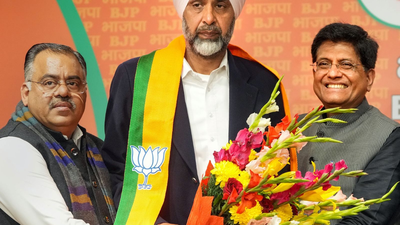Manpreet Badal Joins BJP; Congress Says 'Clouds' Over Party Have ...