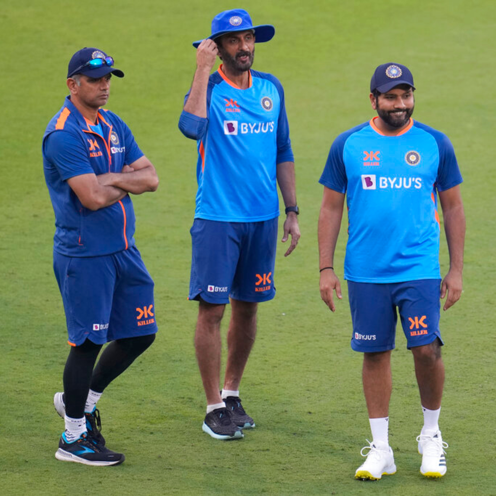 Vikram Rathour Turns 54: A Look at Former Cricketer's Stint as India ...