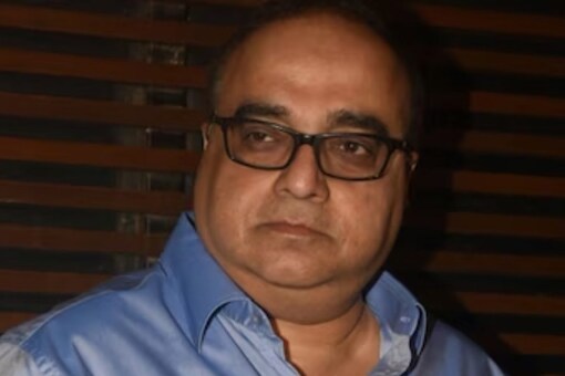 Rajkumar Santoshi Criticises Makers of Akshay Kumar's Kesari, Says ...
