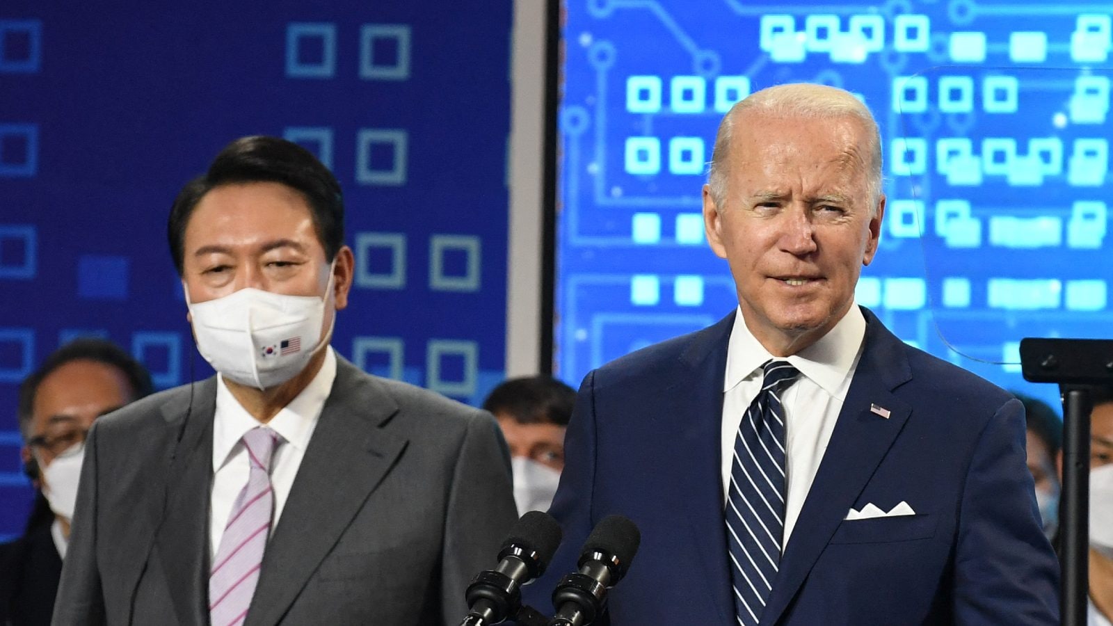 Biden Contradicts Yoon, Says US Not Discussing Joint Nuclear Exercises ...