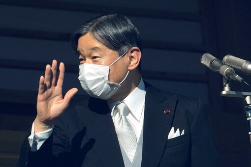 Japan Emperor Naruhito Appears in Public to Mark New Year for the First ...