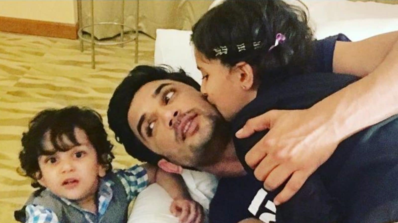 Sushant Singh Rajput's Sister Posts Actor's Unseen Pic on Birth ...