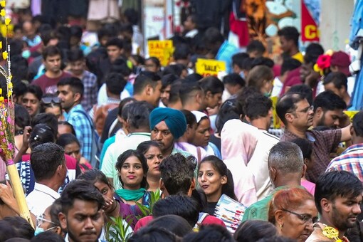 After Menstrual Leaves, TISS Mumbai Students Demands Maternity Leave - News18
