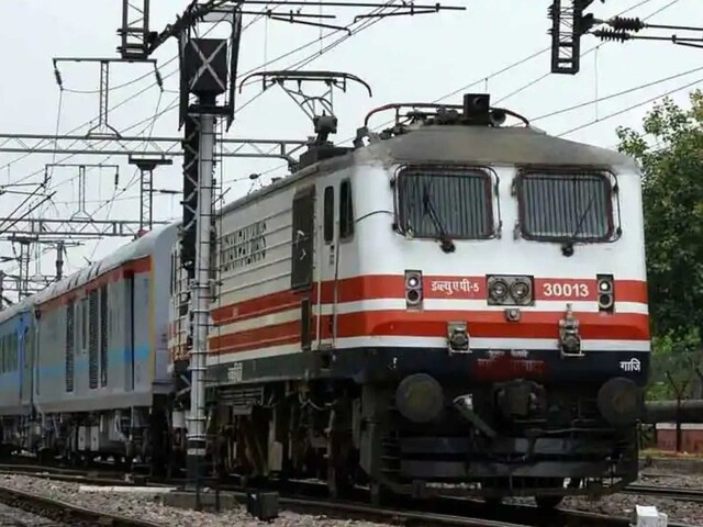 Did You Know About These Rules For Upper Berth Passengers On Trains ...