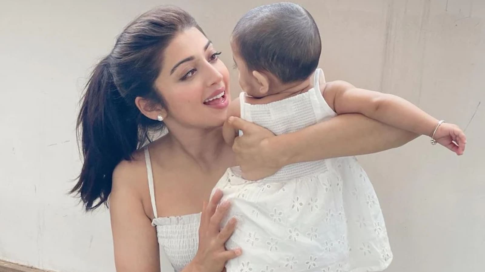 Pranitha Subhash Twins With Daughter Arna On Her ‘Monthly Birthday ...