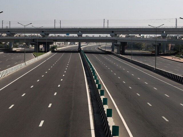 Pace of National Highway Construction Nearly Halved Since 2020-21, 19.5 ...