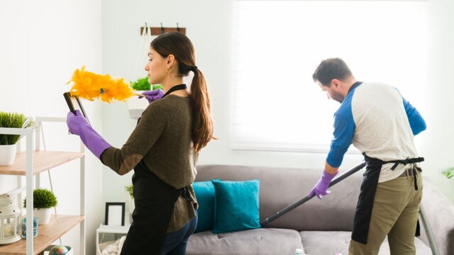 Tired Of Your Lazy Partner Not Contributing To Chores? These 5 Tips ...