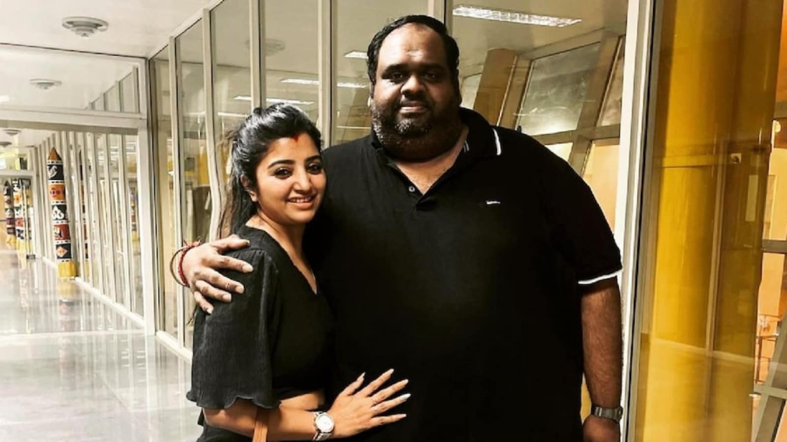 ‘Mad For Each Other’: Ravindar Chandrasekaran’s Old Photo With Mahalakshmi Viral | Movies News ...