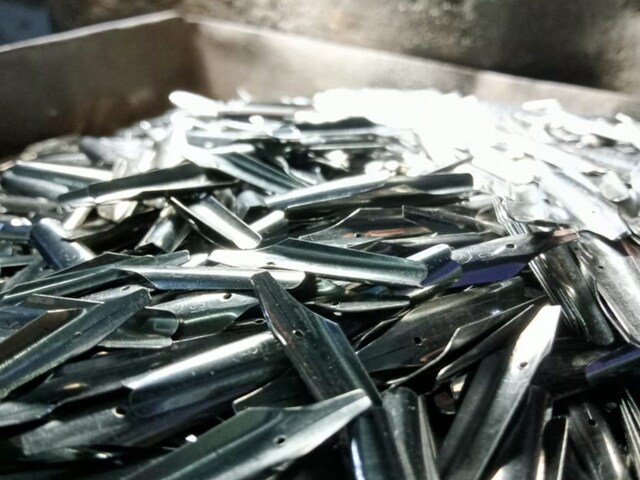 A 'Nib' Story: A Look at Fading Glory of Fountain Pen Nib Factories in ...