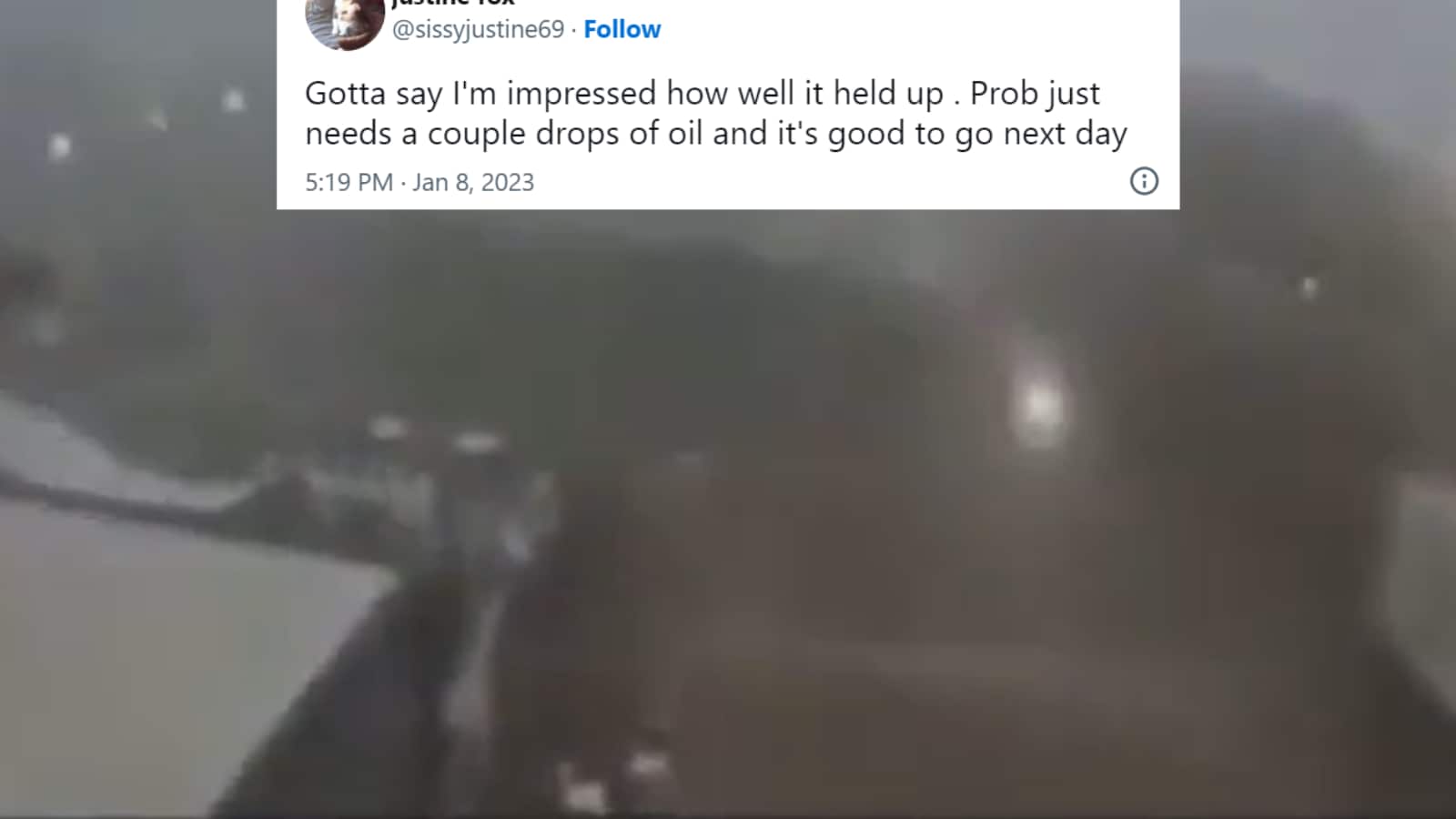 Old Video Shows Gusts of Wind Violently Turning Ferris Wheel Gondolas ...