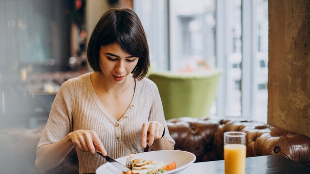 What Is Mindful Eating? Know How It Keeps You Fit - News18
