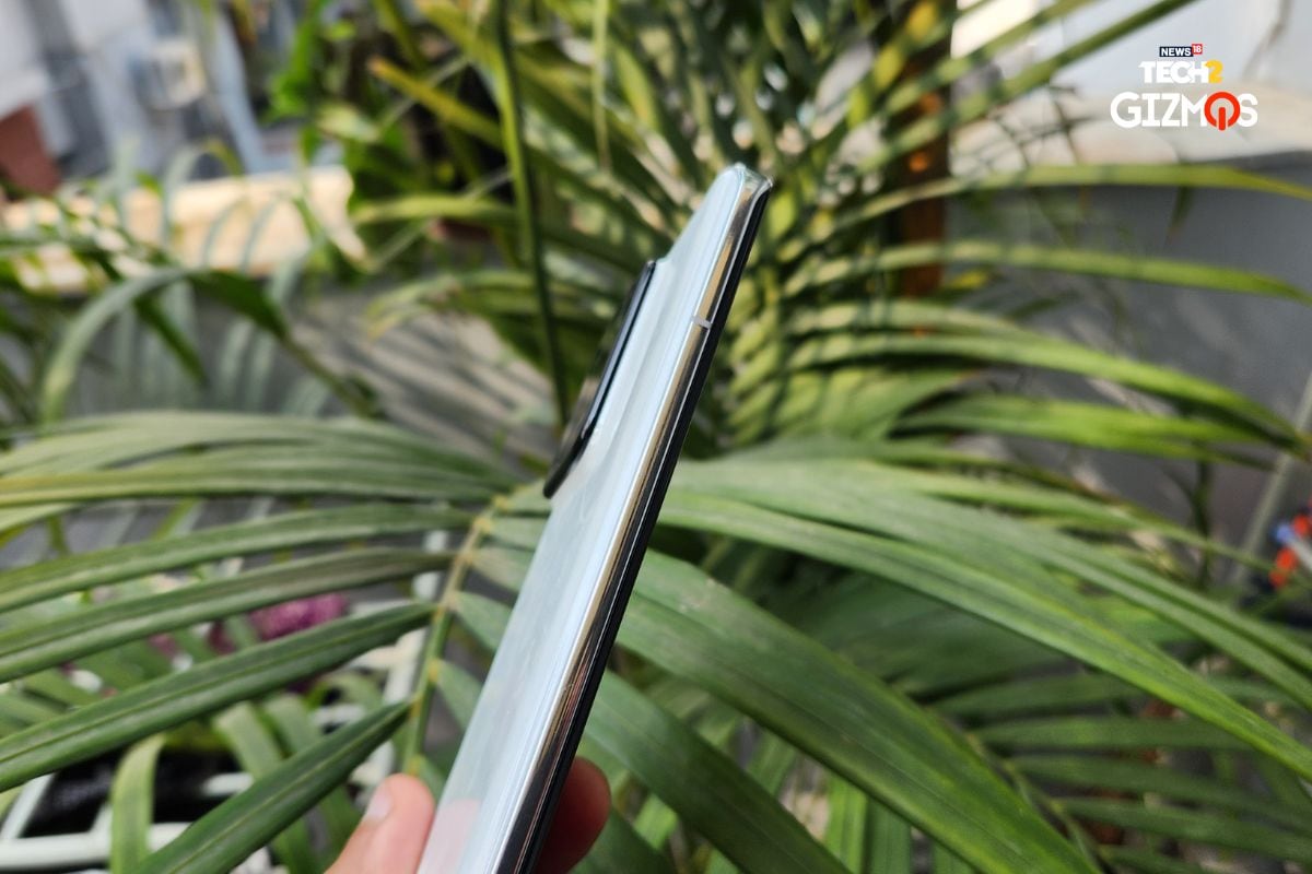 Xiaomi 13 Pro First Look: Premium Design Meets Leica Cameras - News18