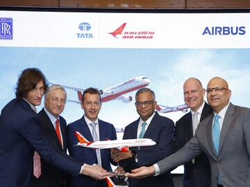 Air India-Airbus-Boeing Deal: Airline Has Option to Buy 370 Additional Aircraft - News18