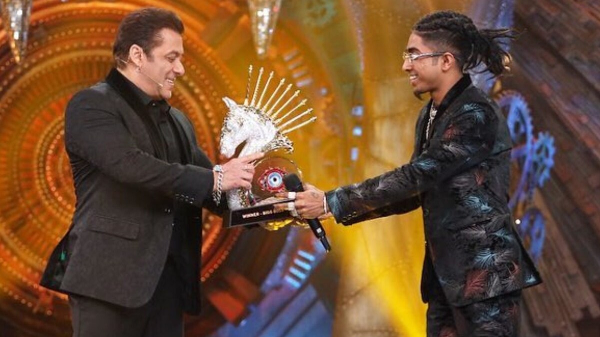 Mc Stan Shares Historic Bigg Boss 16 Winning Moment With Salman Khan