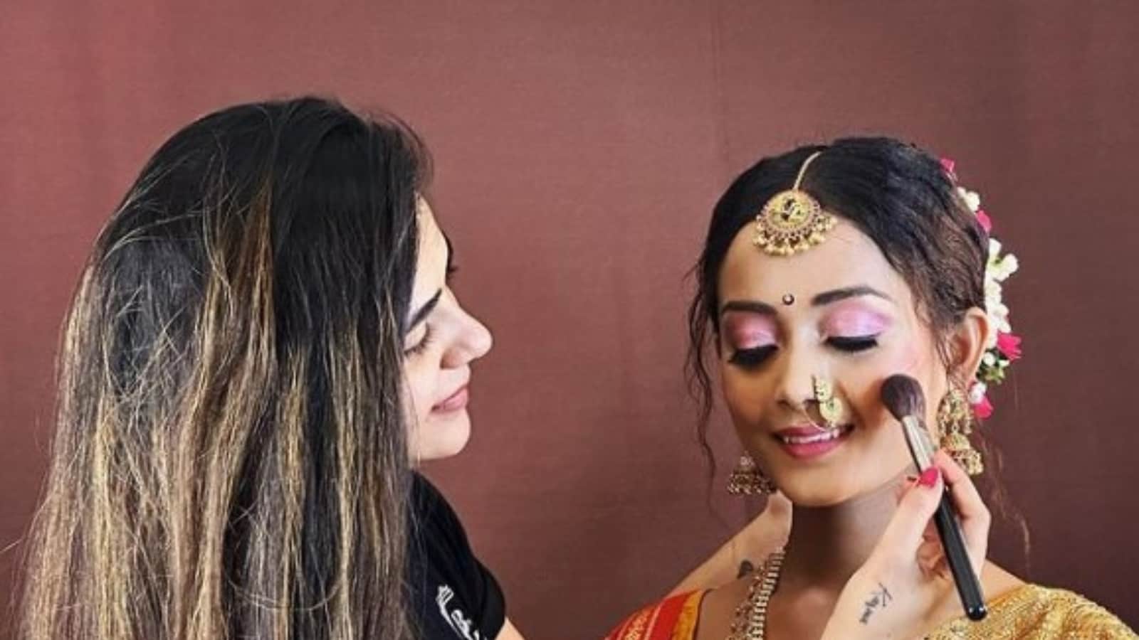 Bigg Boss Marathi Fame Veena Jagtap’s Latest Post Reveals Her New ...