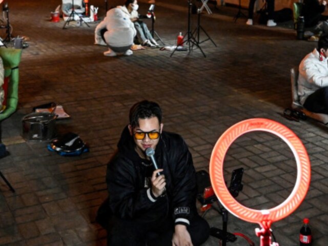 Chinese Livestreamers Flock Outdoors For Late-night Tips - News18