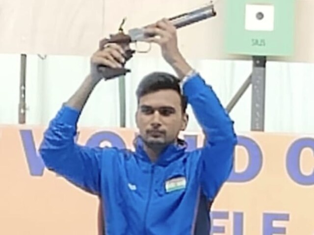 Varun Tomar Wins First Medal for India at Cairo Shooting World Cup - News18