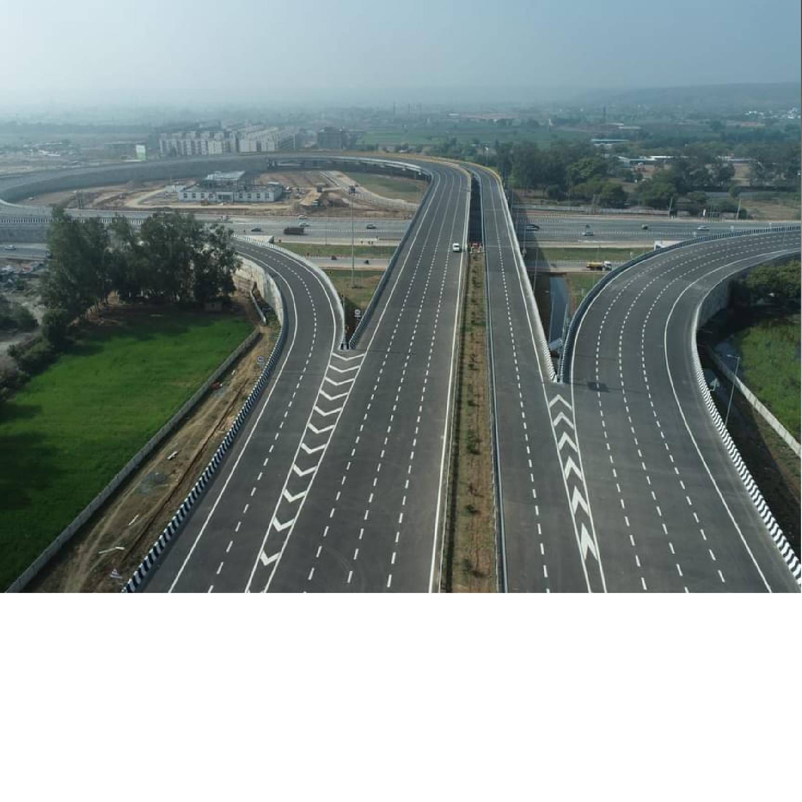 Expressways In India 3,400+ Indian Expressway Stock Photos, Pictures