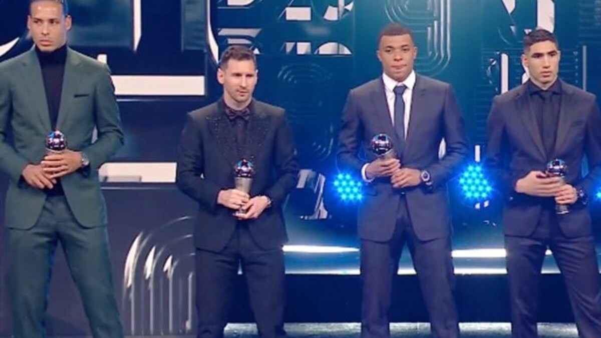 FIFA FIFPRO Men's World XI Unveiled In Paris; Lionel Messi Makes It For Record 16th Time - News18