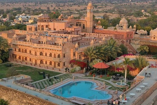 Interesting Facts About Khimsar Fort, Wedding Venue Of Smriti Irani’s ...