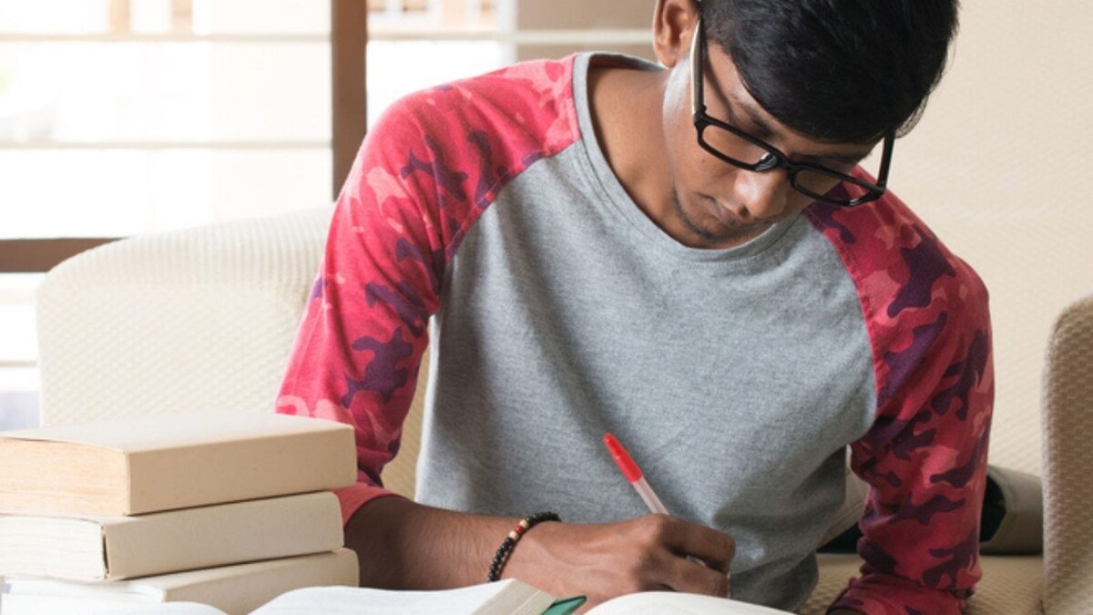 JEE Main 2023: Study Plan, Timetable, and Best Books for Session 2 ...