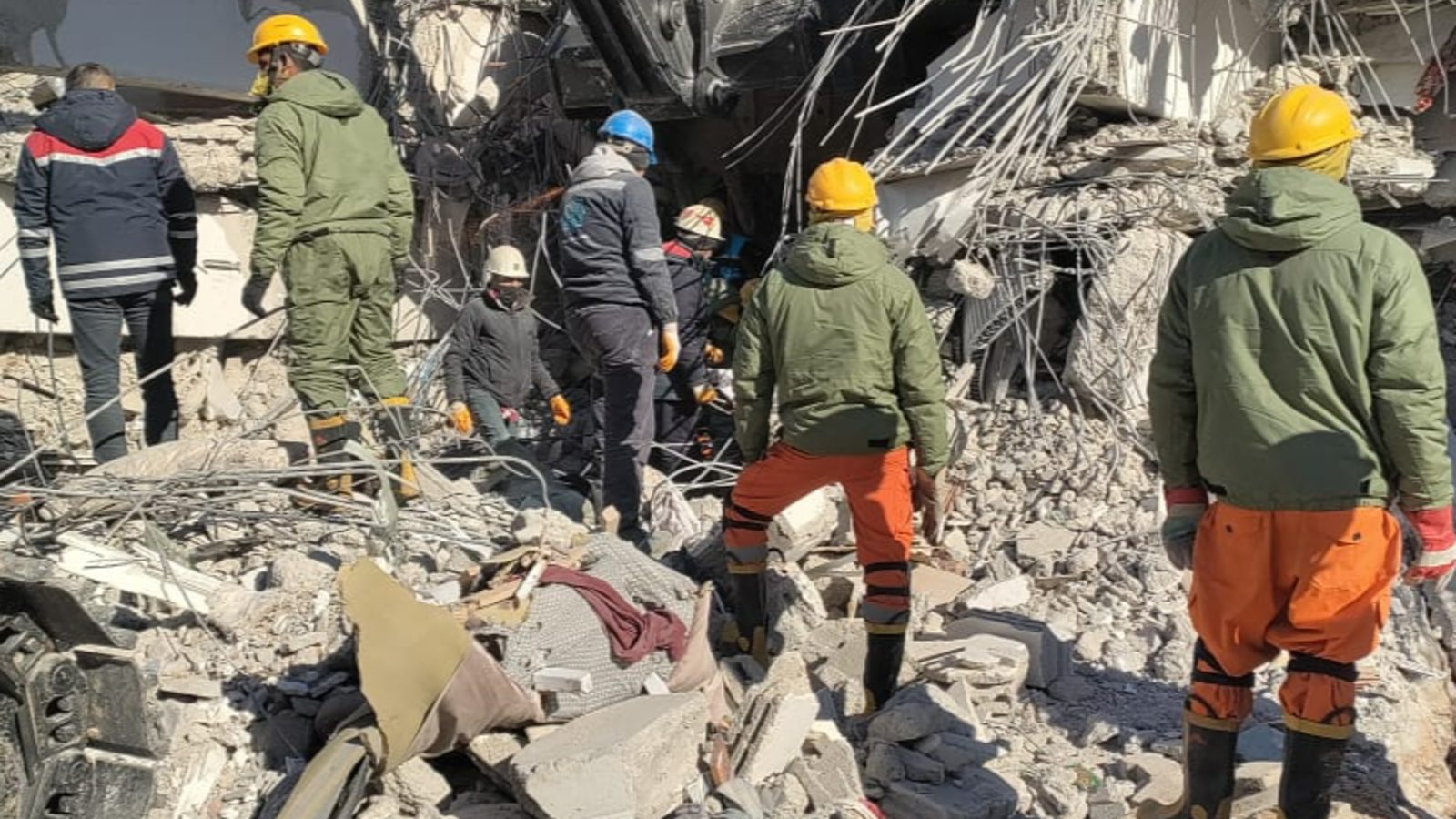 NDRF's Rescue Act in Turkey: Disaster Response Force Pulls Out Second Child Alive from ...