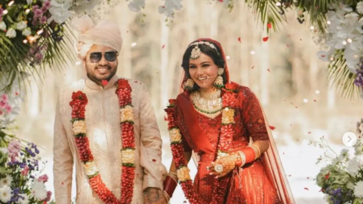 PhysicsWallah Founder Alakh Pandey Marries Shivani Dubey In A Dreamy ...
