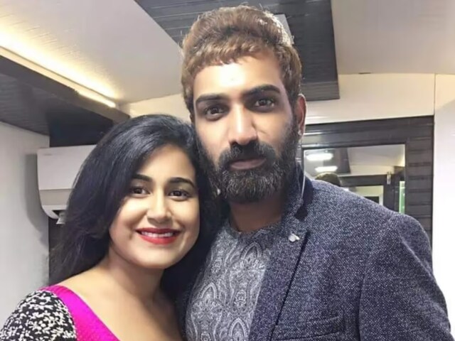 'Nobody Can Love Us As Much as You': Taraka Ratna's Wife Alekhya Reddy ...