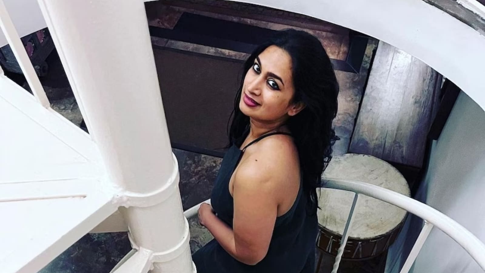 Kannada Actress Shwetha Srivatsav Shares Vacation Pics With Daughter ...