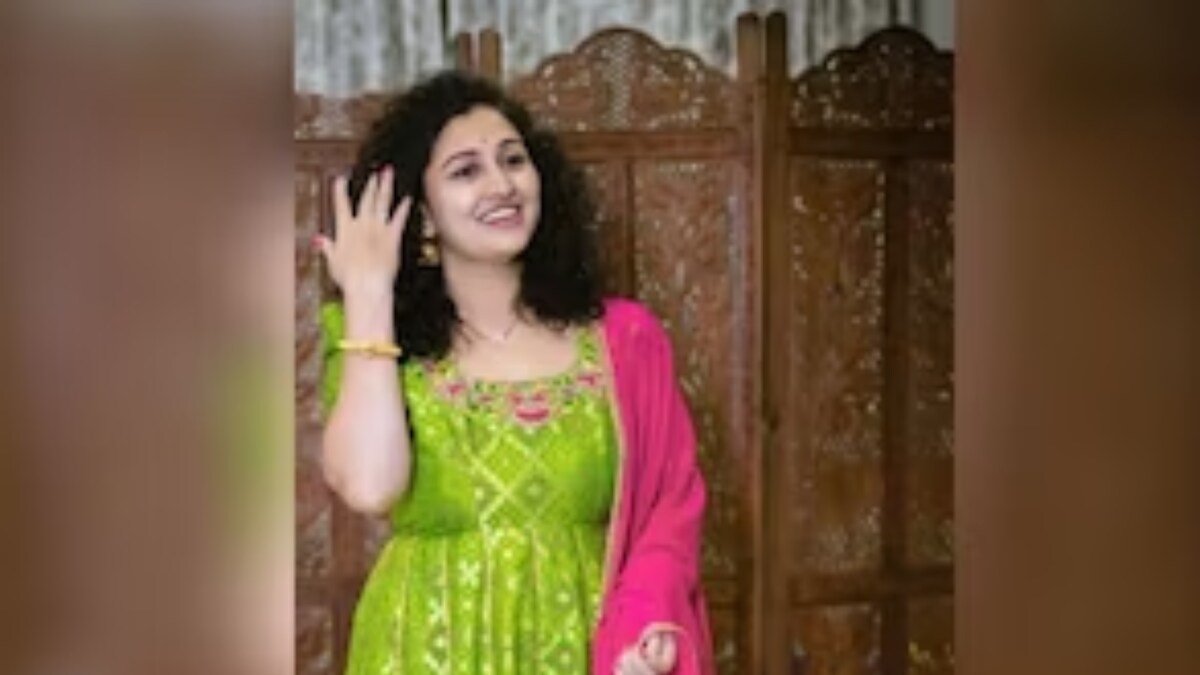 Rishab Shetty’s Wife Pragathi Shetty Makes Heads Turn In Her ...