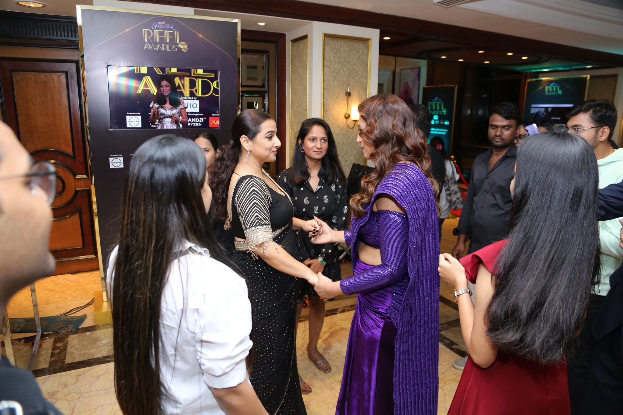 See Inside Pics From News18 Showsha Reel Awards: Vidya Balan, Rajkummar ...