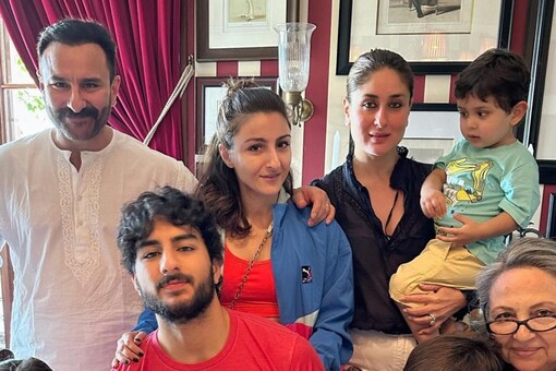 Kareena Kapoor, Saif Ali Khan And The Rest Of The Pataudi Clan Smile ...
