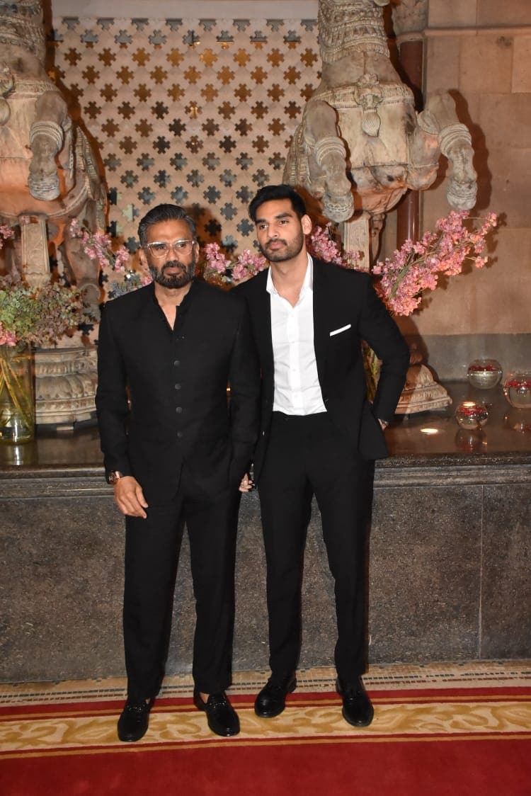 Sharvari Wagh, Raveena Tandon, Sonakshi Sinha, Ayushmann Khurrana Among Celebrities At Ramesh ...