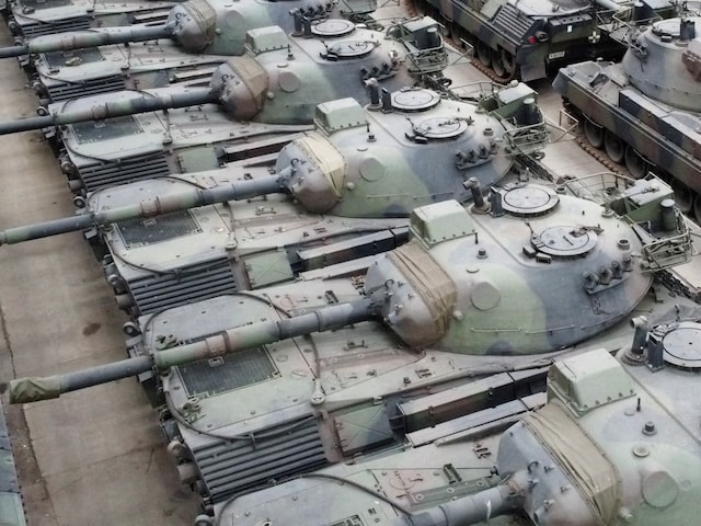 Germany Gives Green Light to Manufacturers, Allows Them to Send Leopard ...